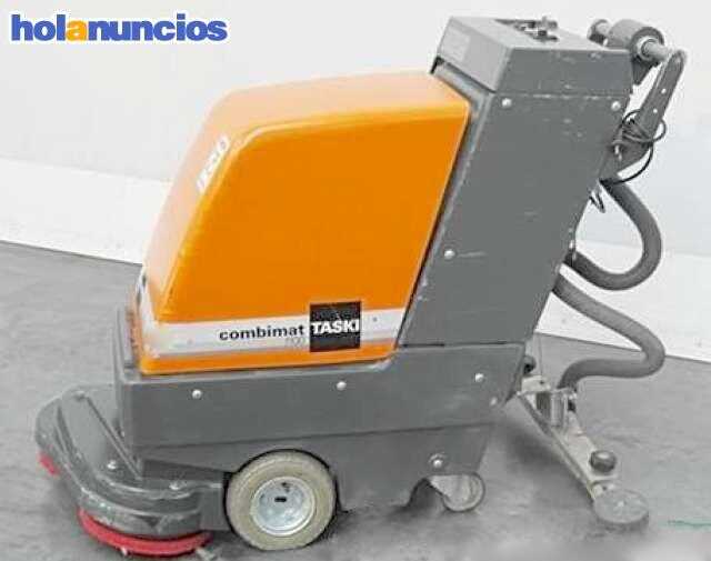 FREGADORA INDUSTRIAL DOBLE CEPILLO - Vehículos industriales