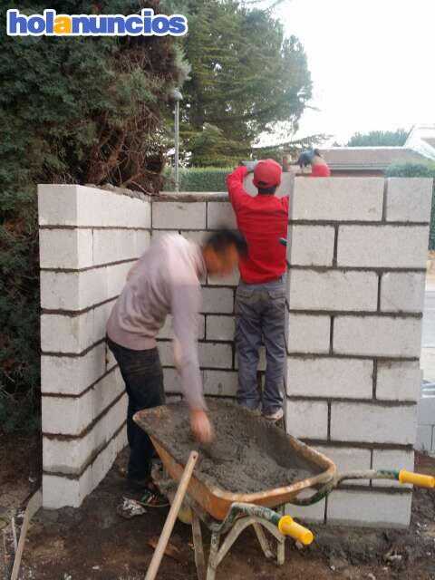 MUROS DE BLOQUES HUECOS MUROS DE HORMIG - Reformas