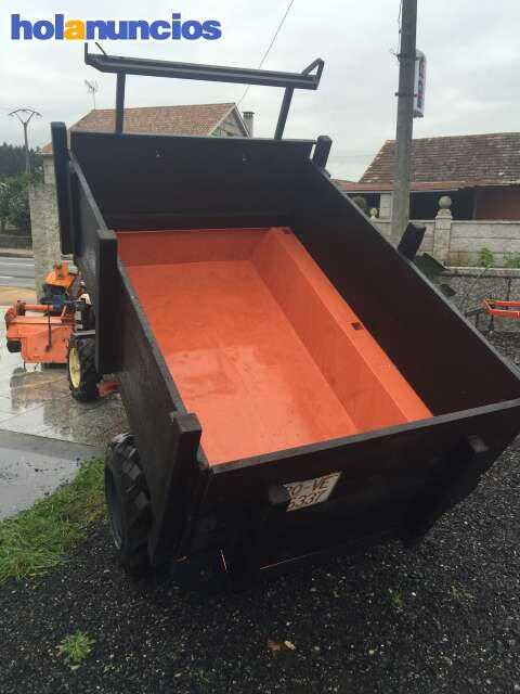 LANDER 214 - REMOLQUE CON TRACCION 14 CV - Maquinaria agrícola