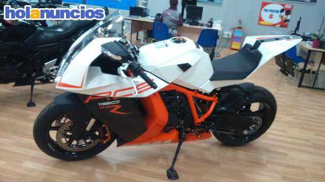 KTM - RC8 R1200 - Motos de carretera