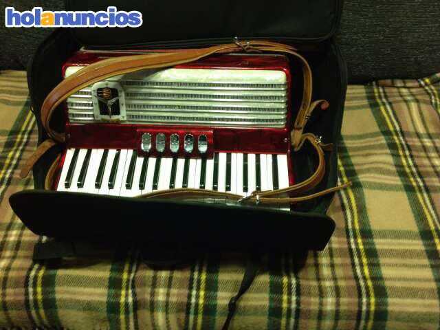 ACORDEON GUERRINI 80 BAJOS 2 - Instrumentos musicales